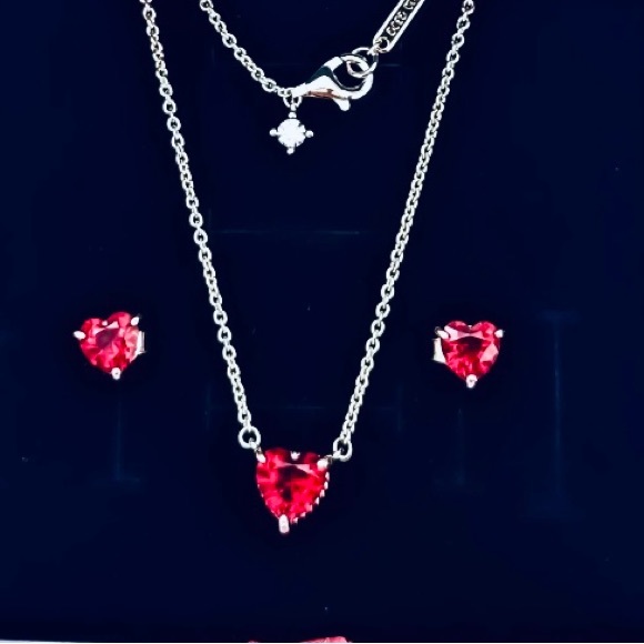 Pandora | Jewelry | Authentic Pandora Sparkling Heart Halo Jewelry Gift ...